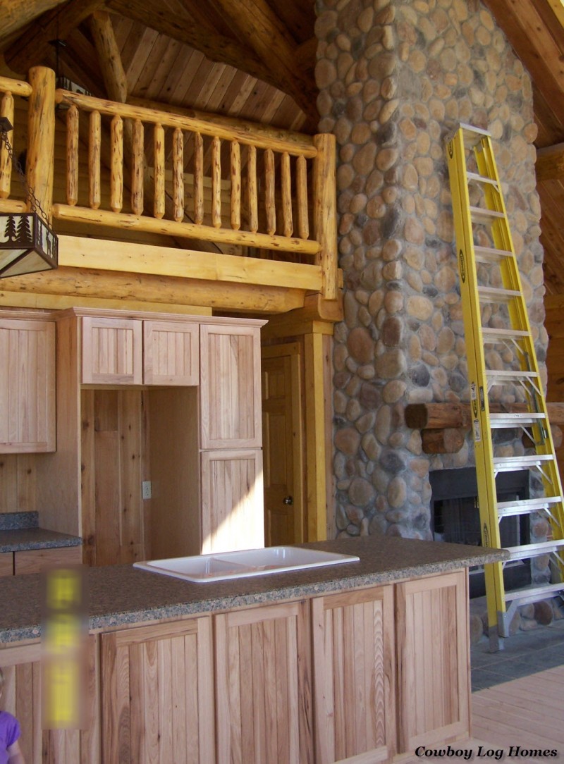 Loft of Log Home | Cowboy Log Homes