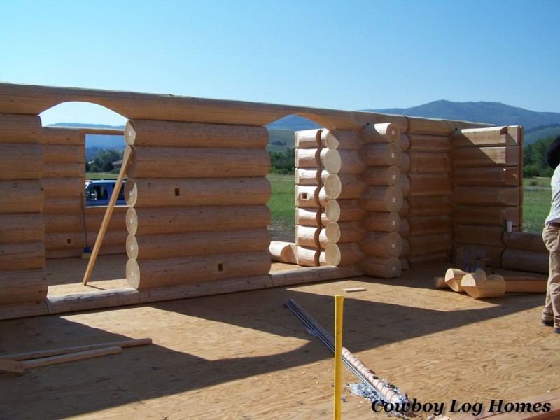 Handcrafted Log Homes | Cowboy Log Homes