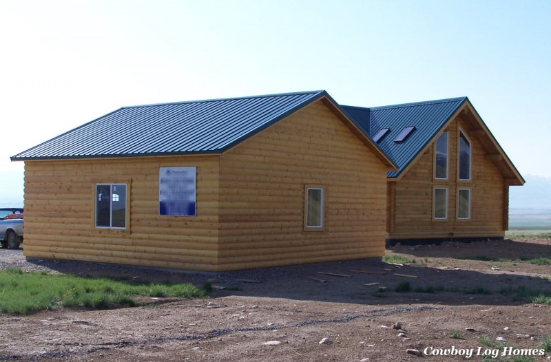 Sagebrush 2 Car Log Sided Garage | Cowboy Log Homes
