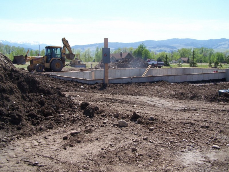 Back Filling and Utilities Work | Cowboy Log Homes