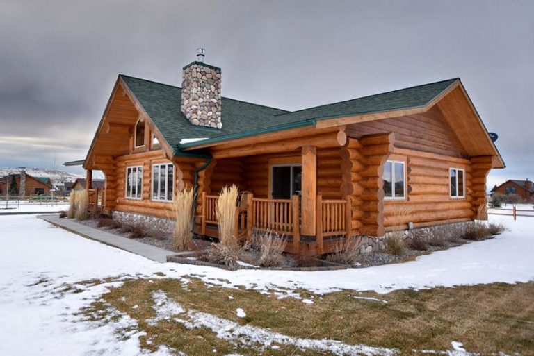 Custom Log Home Bozeman, MT | Cowboy Log Homes